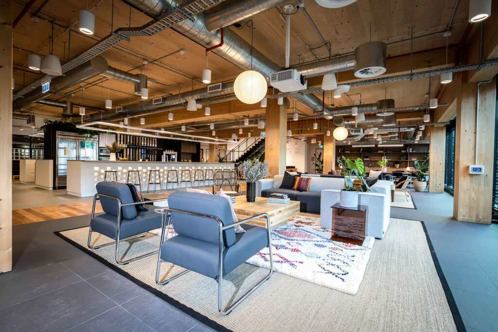 175 Eagle Street, Cladding & Forecourt Works