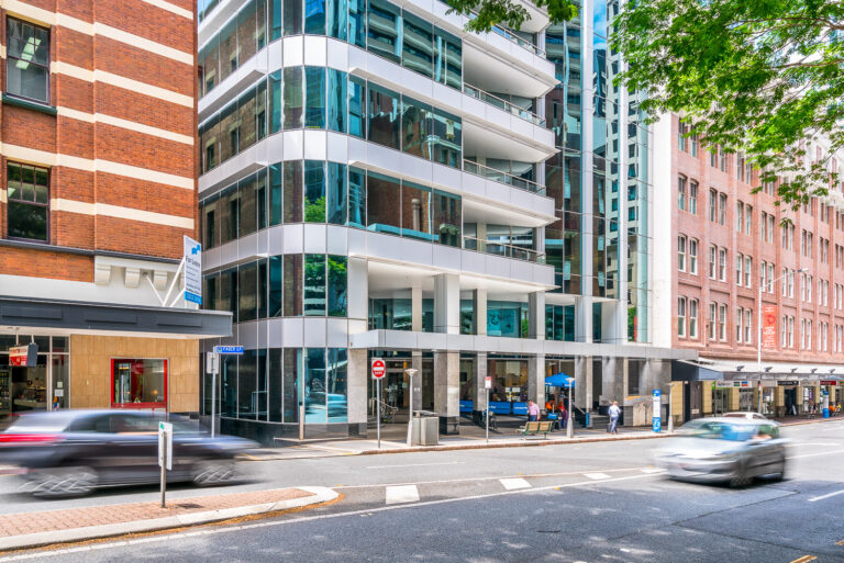 175 Eagle Street, Cladding & Forecourt Works